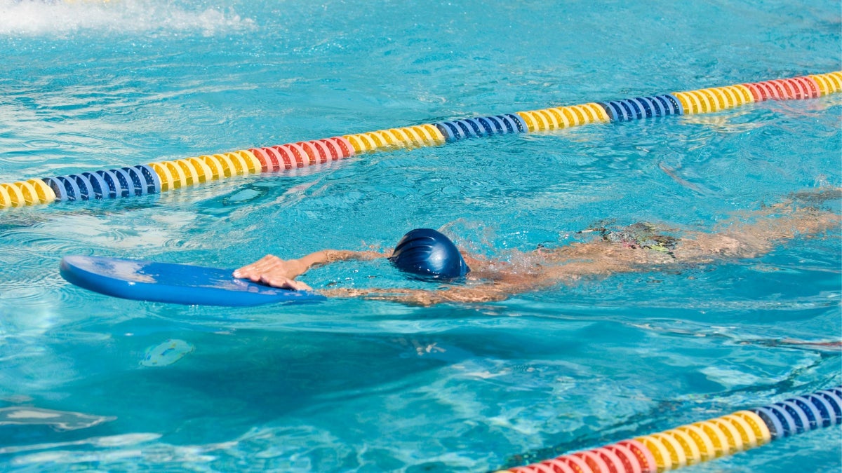 Weekend Swim Workout: Long Kick And Speed Shifts – Triathlete