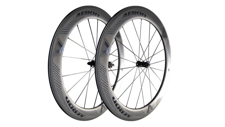 Reviewed: Ron Wheels Aeron V6 – Triathlete