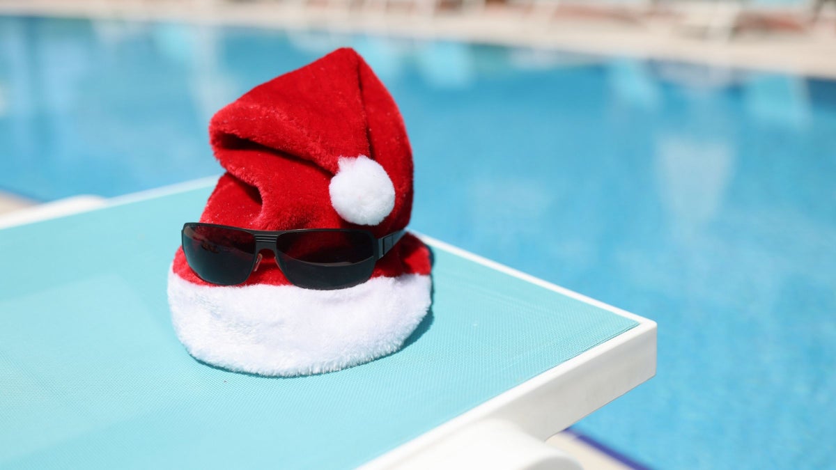 Weekend Swim Workout: 12 Days Of Christmas – Triathlete
