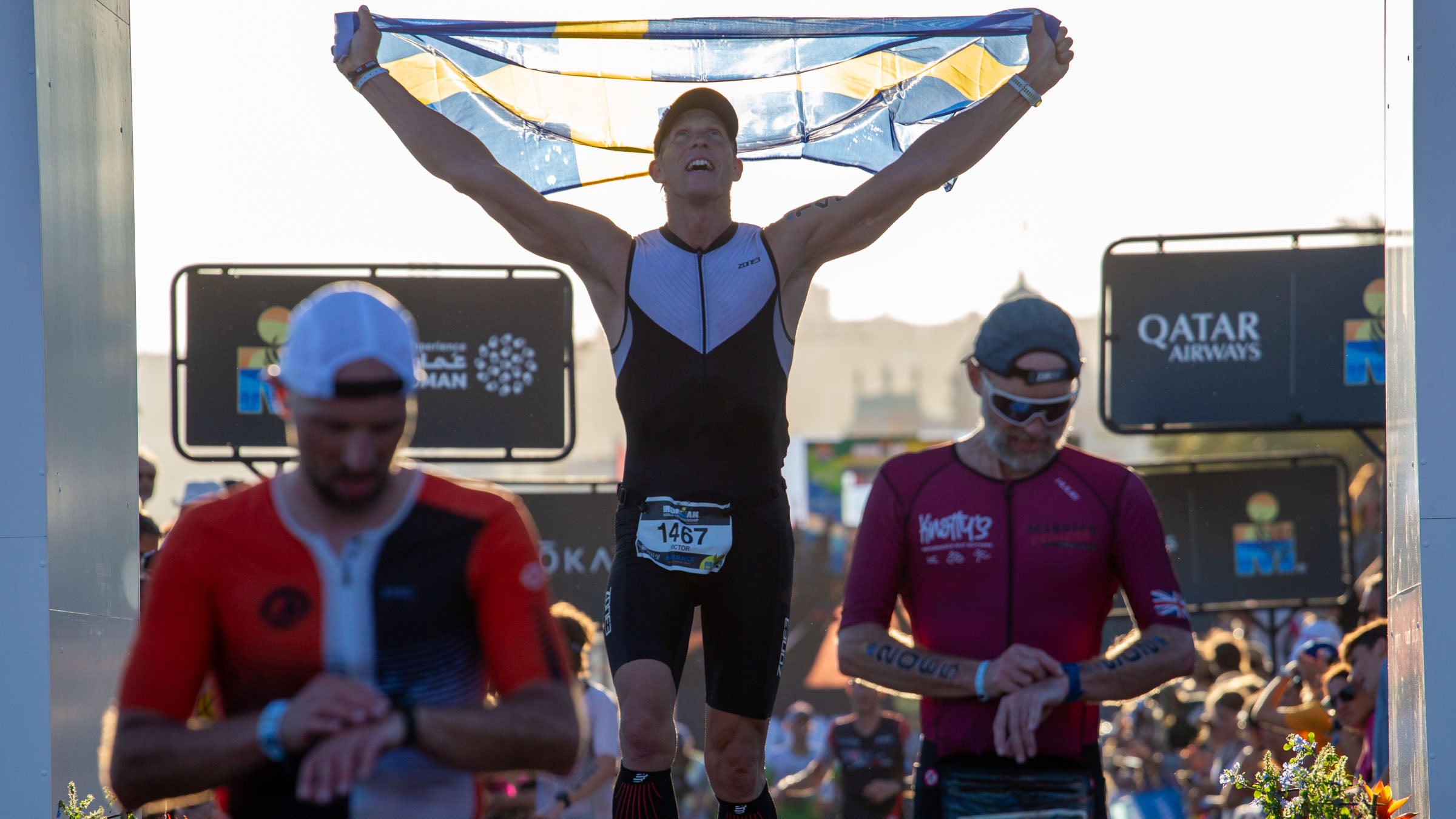 Finish-Line Gallery: Men's 2025 Ironman World Championship — Triathlete