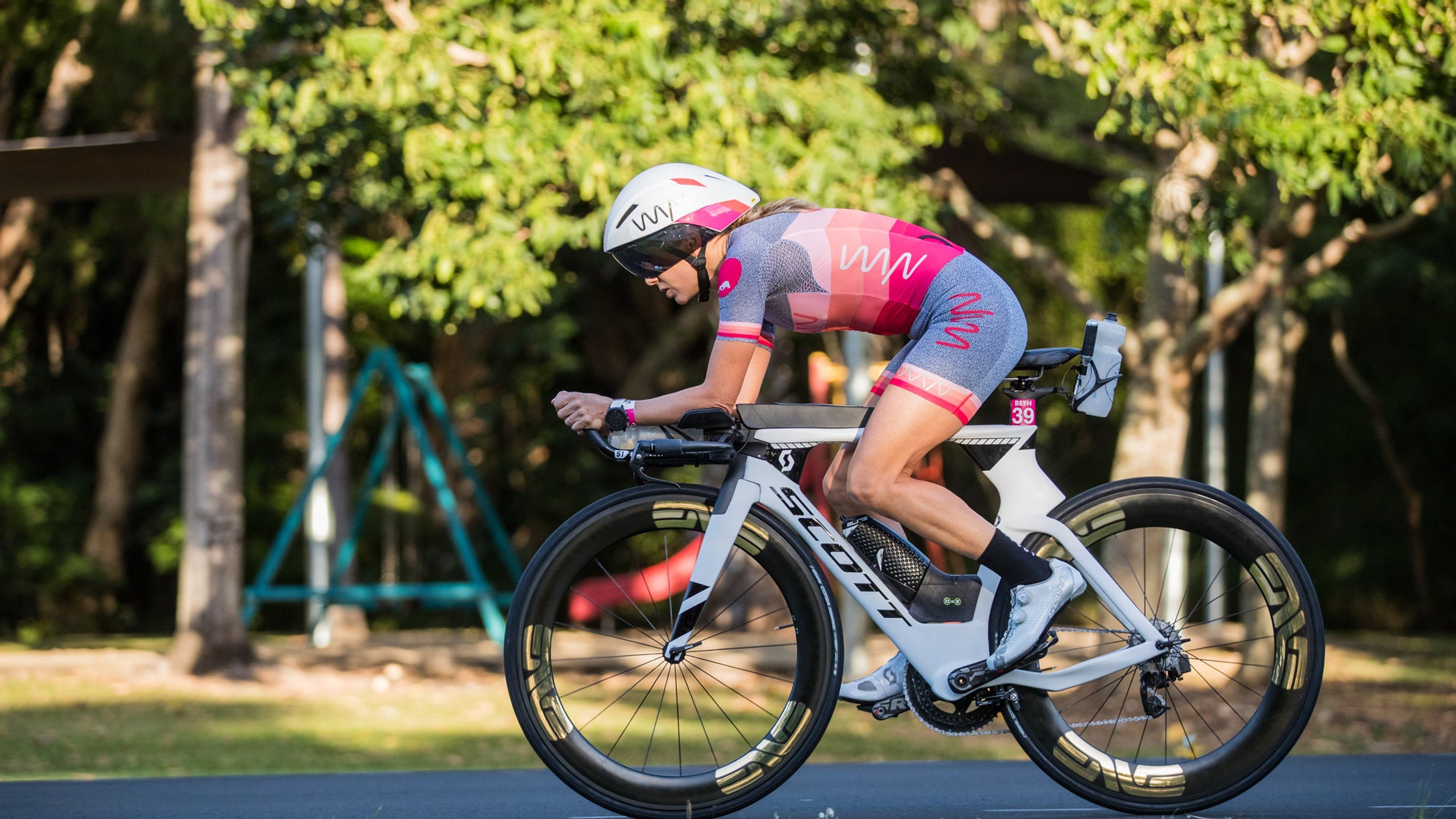 3 Pro Triathletes Who Manage Successful Side Hustles – Triathlete